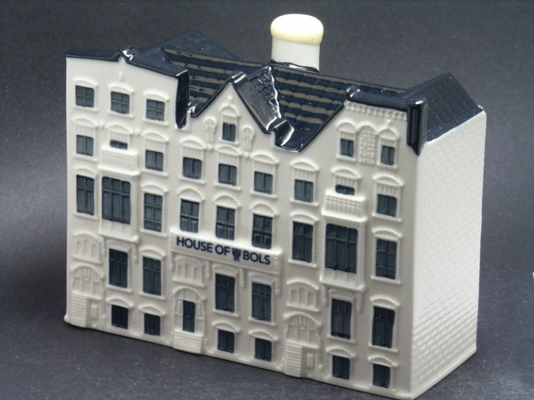 KLMのデルフトブルーハウスについて - KLM DELFT BLUE HOUSE SHOP